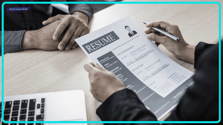 Top Common Teacher Interview Questions & Sample Answers